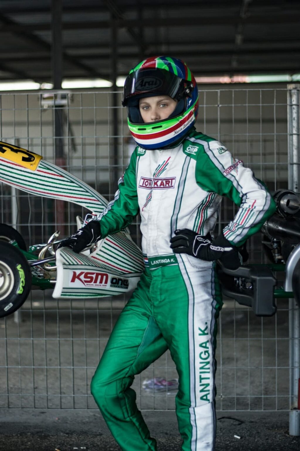 Kevin Lantinga verovert de kartwereld, vader John en moeder Brenda ...